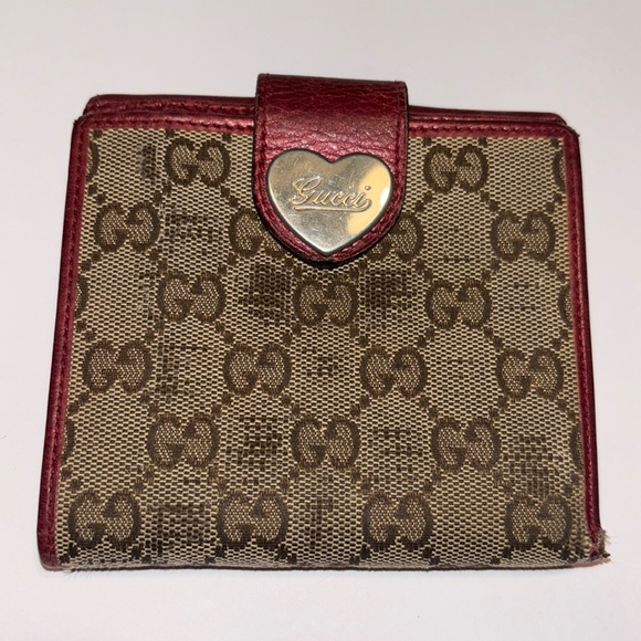 Gucci | Bags | Gucci Heart Logo Gg Canvas Bifold Wallet | Poshmark